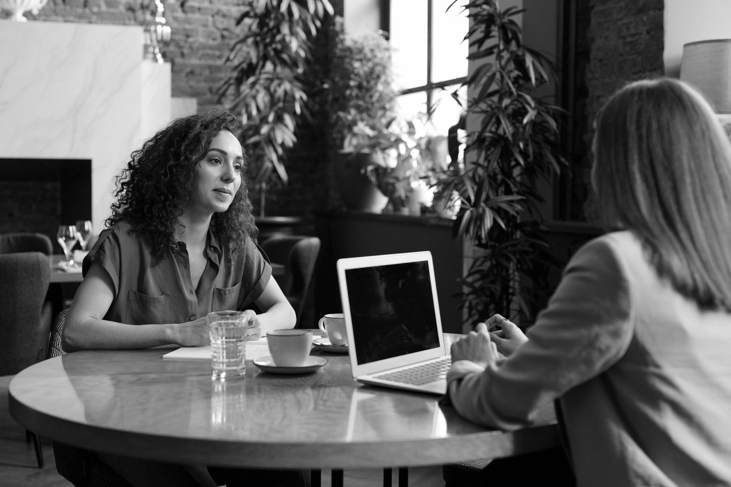 Focus Groups Vs. Interviews: Key Differences